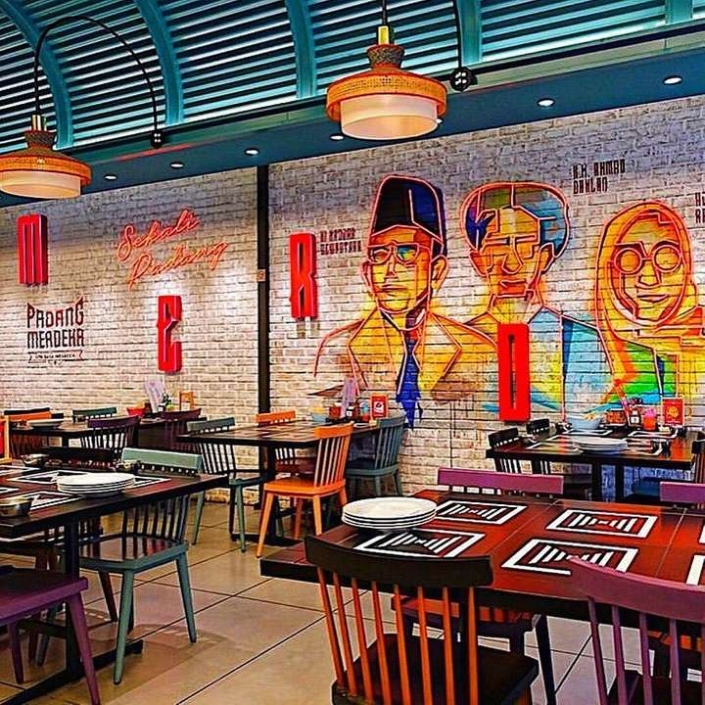 Pecinta Nasi Padang Wajib Mengunjungi Restoran Padang Merdeka Dengan ...