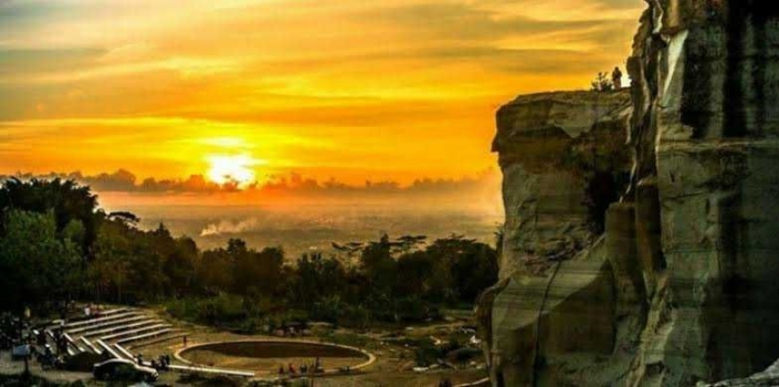 10 Spot Sunset Terbaik Dan Terindah Di Yogyakarta Yang Instagramable