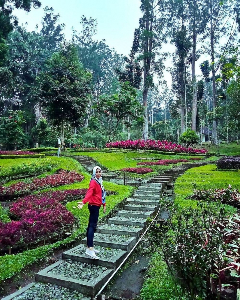 10 Lokasi Wisata Baturaden Yang Memiliki Suasana Alam Mempesona