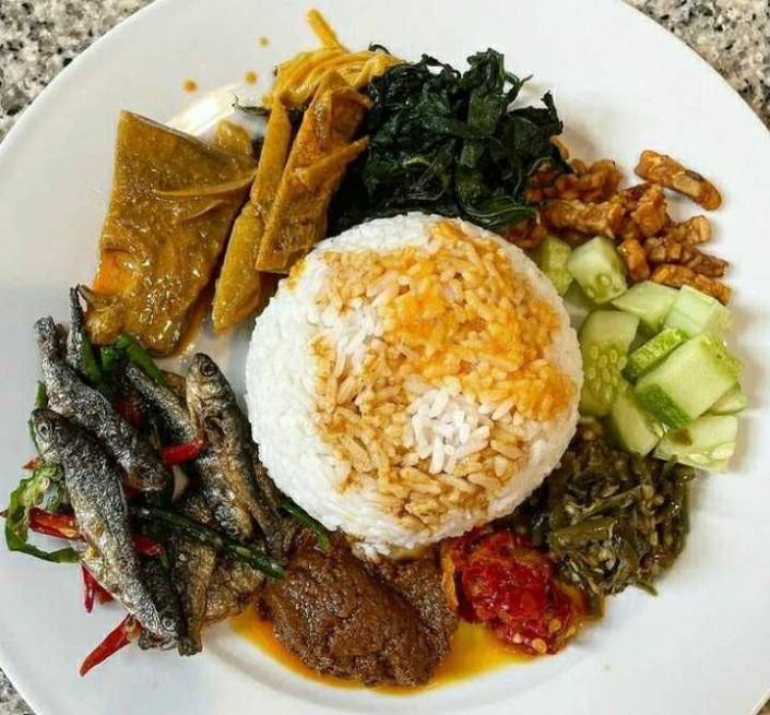 5 Wisata Kuliner Rumah Makan Padang Terpopuler Yang Ada Di Bintaro