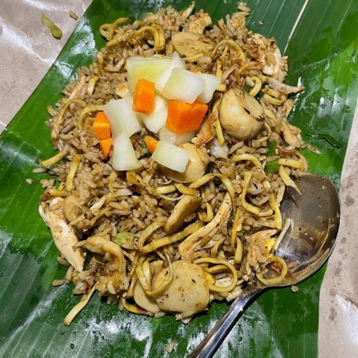 6 Destinasi Wisata Kuliner Nasi Goreng Solo Terlezat Yang Wajib Kamu Cicipi