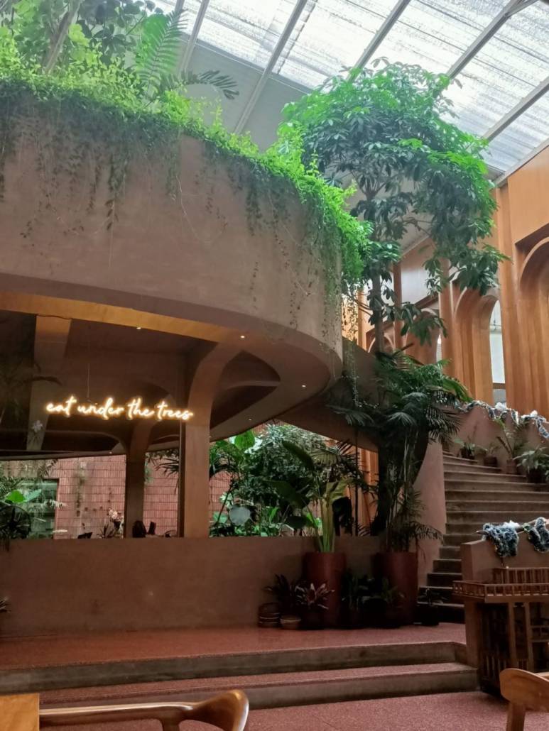 7 Tempat Makan Semarang Dengan Suasana Alam Yang Instagenic