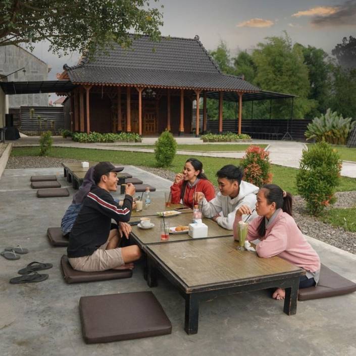 5 Restoran Rumah Joglo Solo Tawarkan Suasana Jawa Yang Menawan!