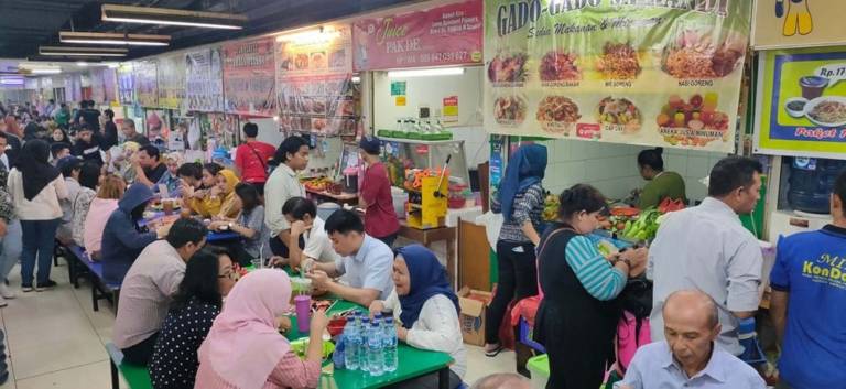 7 Food Court Jakarta Selatan Terpopuler Dan Hits Untuk Kamu Yang Hobi ...
