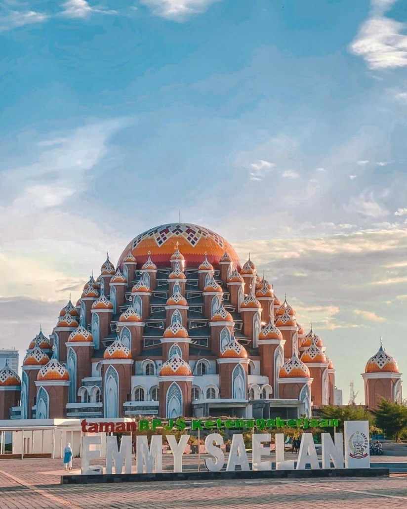 9 Masjid Karya Ridwan Kamil Yang Wajib Dikunjungi Untuk Pengalaman ...